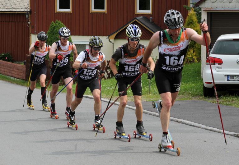 Träna och tävla på rullskidor – Gellivaresportklubb.nu